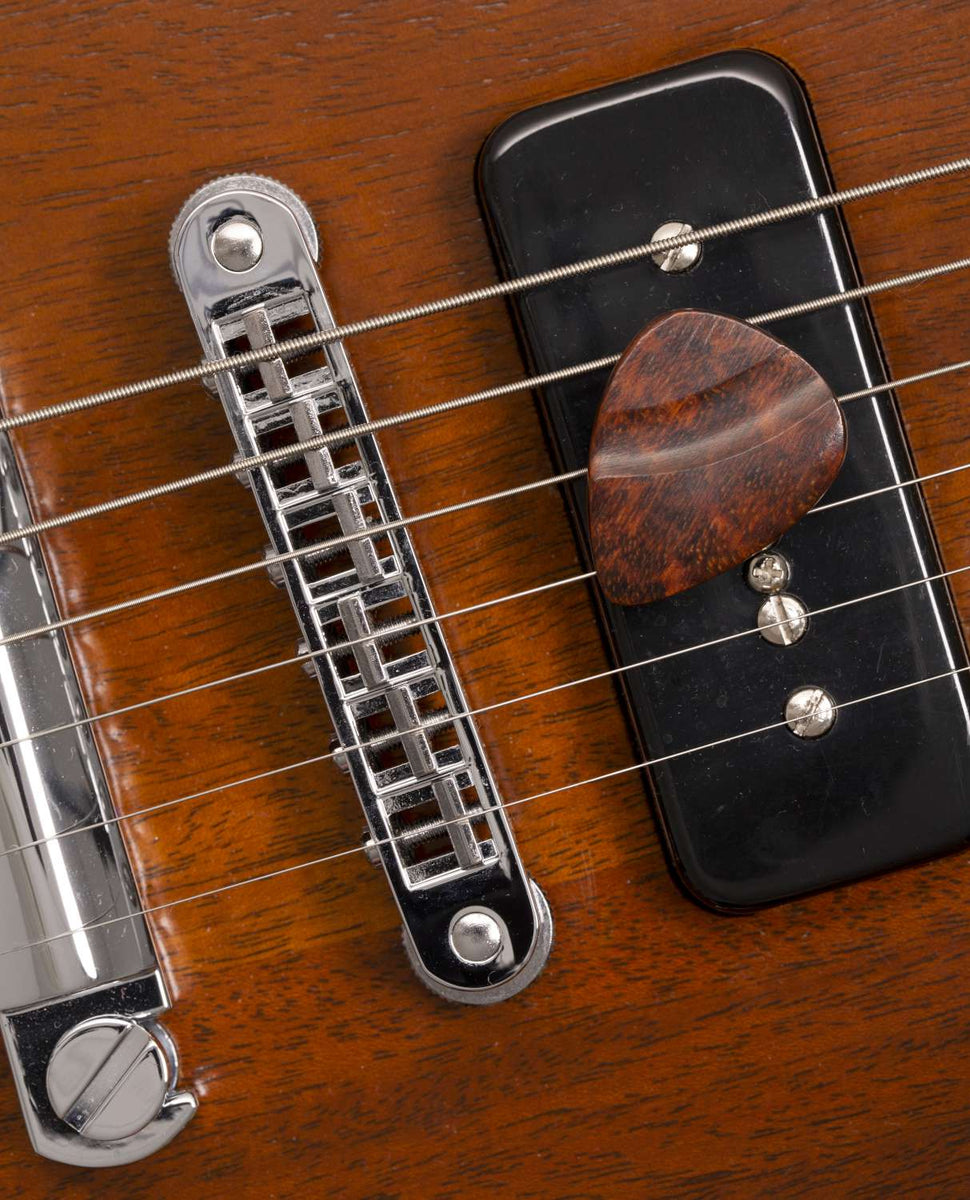 Tone Ninja picks, carved Snakewood set of 2 PCKV5 | SportHiTech